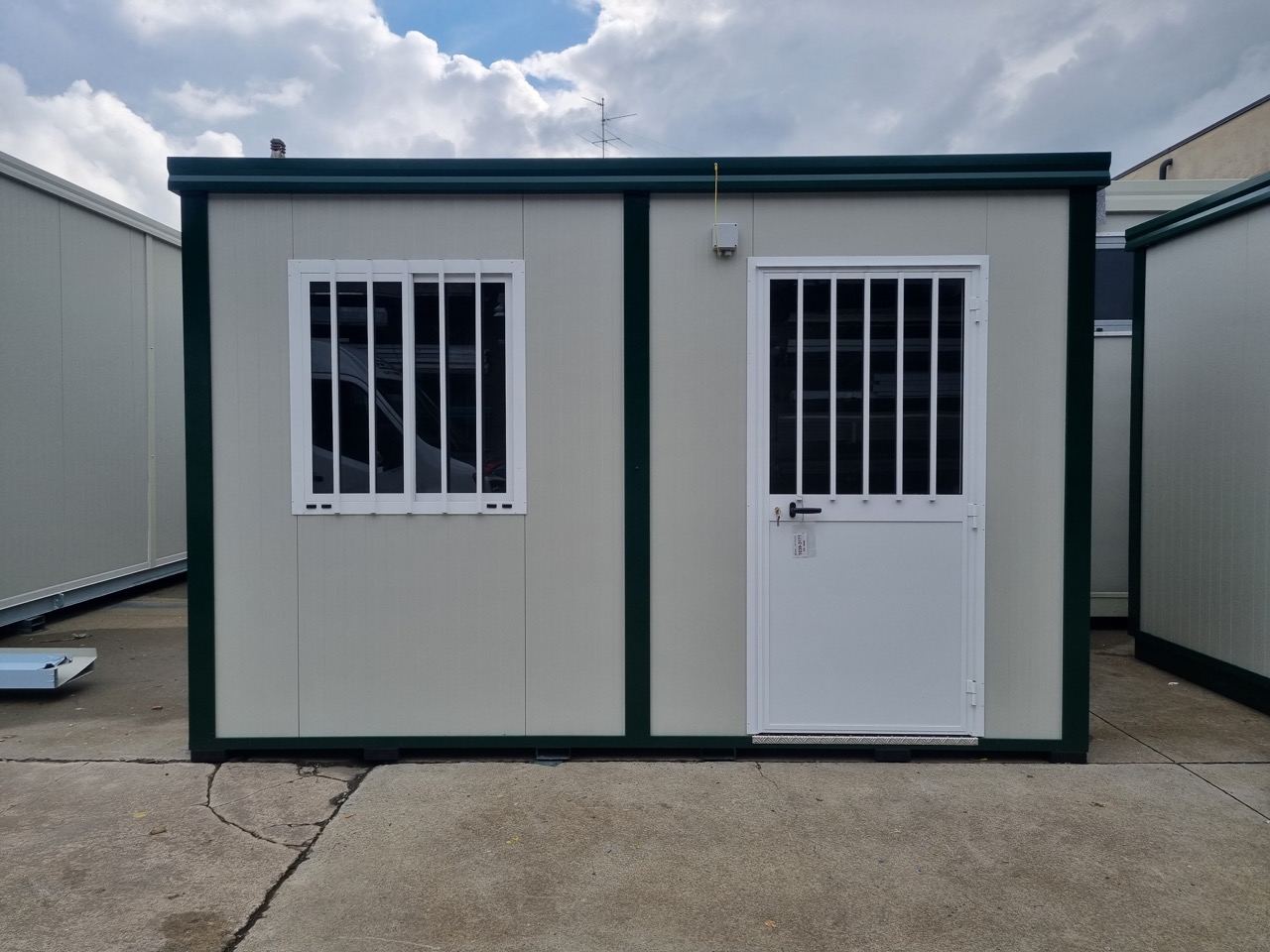 MONOBLOCCO USO UFFICIO PG1039 - Pigreco monoblocchi prefabbricati ...